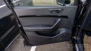 Black SEAT Ateca 2018 in Riga, with an engine capacity of 1.60 L and mileage of 217 thousand km for 13990 €, photo 29 on AUTOMOTO.COM.LV