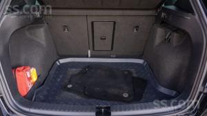 Black SEAT Ateca 2018 in Riga, with an engine capacity of 1.60 L and mileage of 217 thousand km for 13990 €, photo 33 on AUTOMOTO.COM.LV