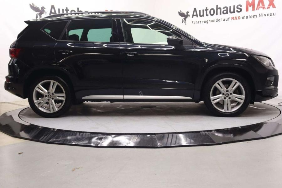Black SEAT Ateca 2019 in Kaunas, with an engine capacity of 2.00 L and mileage of 57 thousand km for 27540 €, photo 13 on AUTOMOTO.COM.LV