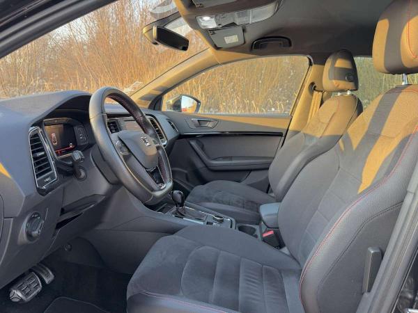 Black SEAT Ateca 2019 in Kaunas, with an engine capacity of 1.50 L and mileage of 150 thousand km for 17777 €, photo 11 on AUTOMOTO.COM.LV