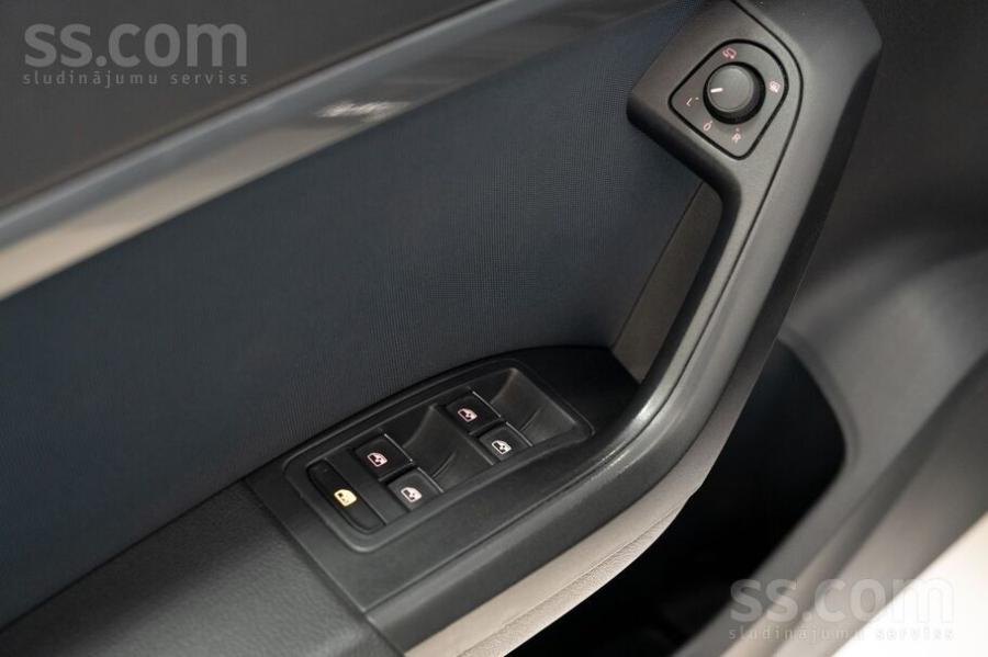 Melns SEAT Ateca 2019 Rīga, ar dzinēja tilpumu 1.60 L un nobraukumu 115 tūkst. km par 12990 €, foto 15 vietnē AUTOMOTO.COM.LV