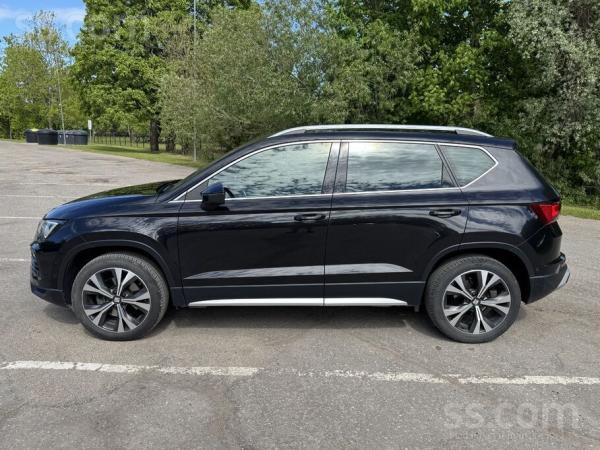 Black SEAT Ateca 2020 in Riga, with an engine capacity of 2.00 L and mileage of 143 thousand km for 20900 €, photo 4 on AUTOMOTO.COM.LV