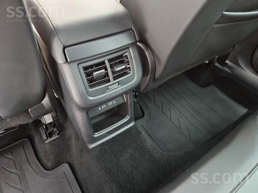 Черный Сеат Ateca 2021 в Рига, объемом двигателя 2.00 л и пробегом 97 тыс. км за 23900 €, фото 22 на AUTOMOTO.COM.LV