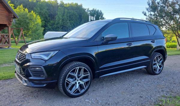 Melns SEAT Ateca 2021 Alīta, ar dzinēja tilpumu 1.50 L un nobraukumu 69 tūkst. km par 18900 €, foto 3 vietnē AUTOMOTO.COM.LV