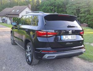 Melns SEAT Ateca 2021 Alīta, ar dzinēja tilpumu 1.50 L un nobraukumu 69 tūkst. km par 18900 €, foto 9 vietnē AUTOMOTO.COM.LV