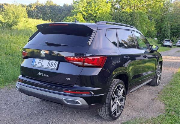 Melns SEAT Ateca 2021 Alīta, ar dzinēja tilpumu 1.50 L un nobraukumu 69 tūkst. km par 18900 €, foto 9 vietnē AUTOMOTO.COM.LV