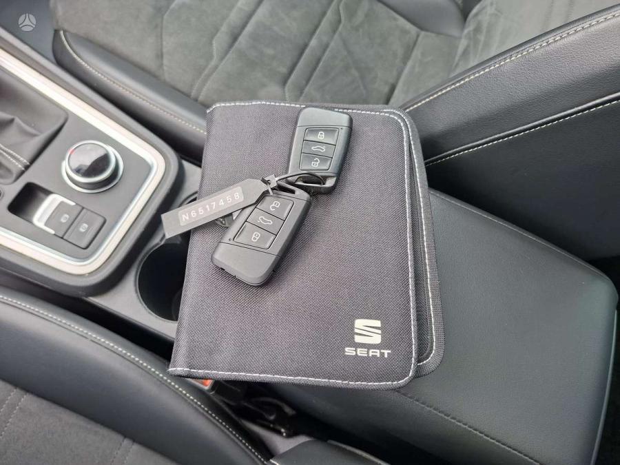 Melns SEAT Ateca 2022 Viļņa, ar dzinēja tilpumu 1.97 L un nobraukumu 151 tūkst. km par 21500 €, foto 29 vietnē AUTOMOTO.COM.LV