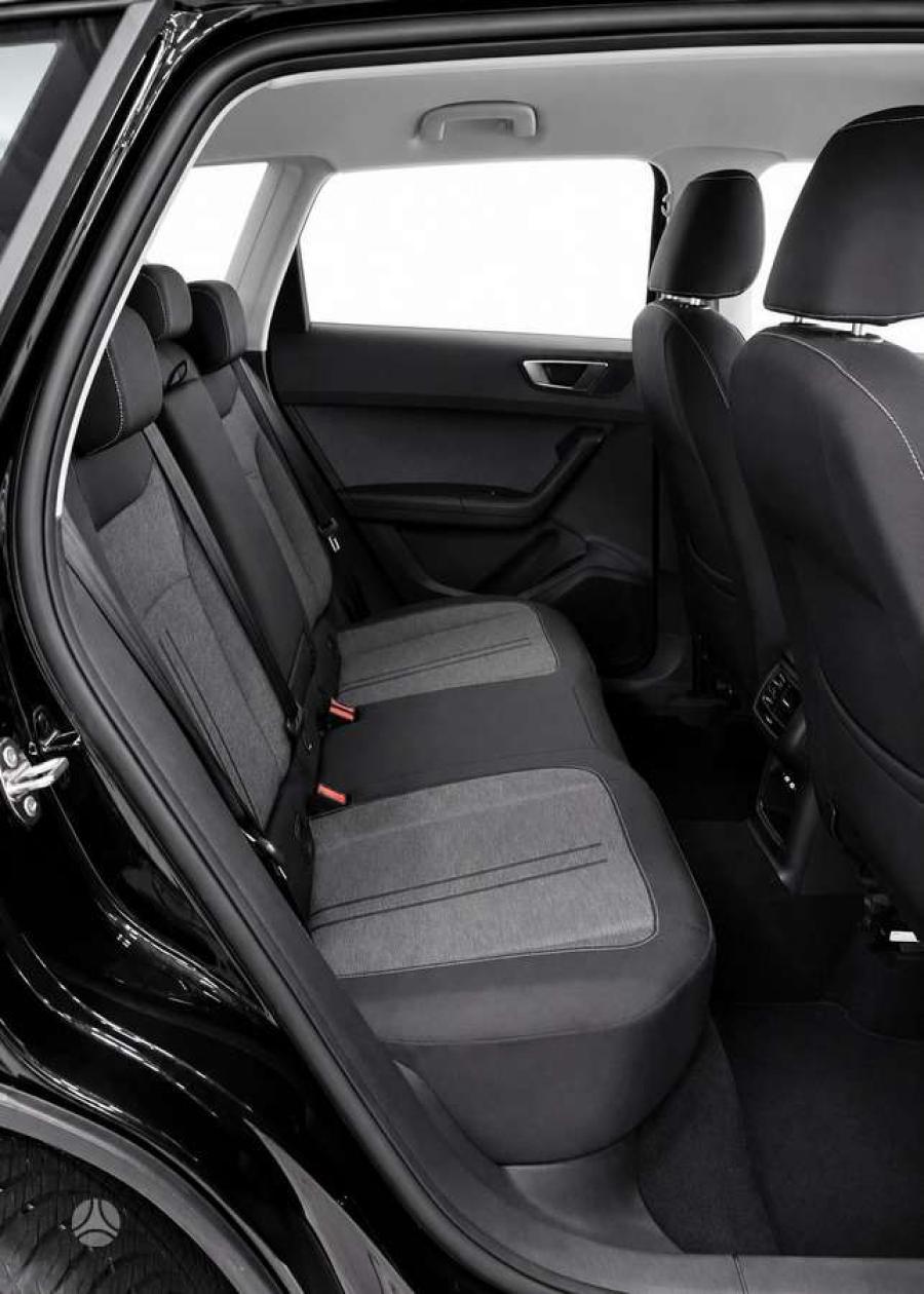 Black SEAT Ateca 2022 in Kaunas, with an engine capacity of 1.97 L and mileage of 80 thousand km for 19500 €, photo 8 on AUTOMOTO.COM.LV