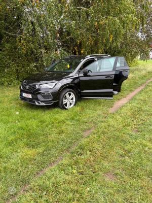Black SEAT Ateca 2022 in Panevezys, with an engine capacity of 1.50 L and mileage of 188 thousand km for 17450 €, photo 5 on AUTOMOTO.COM.LV