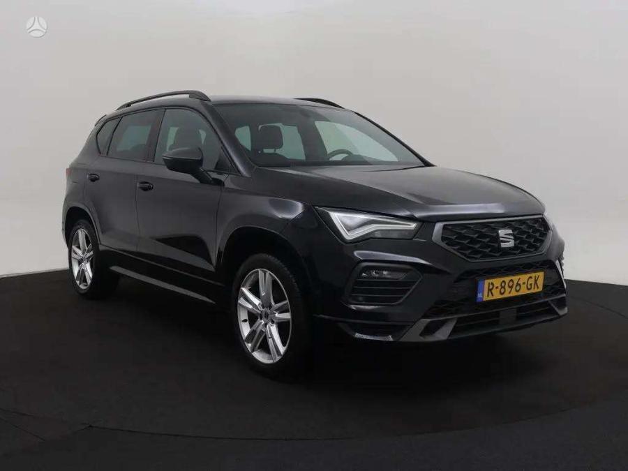 Black SEAT Ateca 2022 in Panevezys, with an engine capacity of 1.50 L and mileage of 188 thousand km for 17450 €, photo 13 on AUTOMOTO.COM.LV