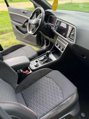 Black SEAT Ateca 2022 in Panevezys, with an engine capacity of 1.50 L and mileage of 188 thousand km for 17450 €, photo 22 on AUTOMOTO.COM.LV