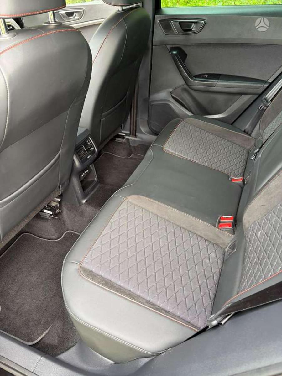 Black SEAT Ateca 2022 in Panevezys, with an engine capacity of 1.50 L and mileage of 188 thousand km for 17450 €, photo 24 on AUTOMOTO.COM.LV