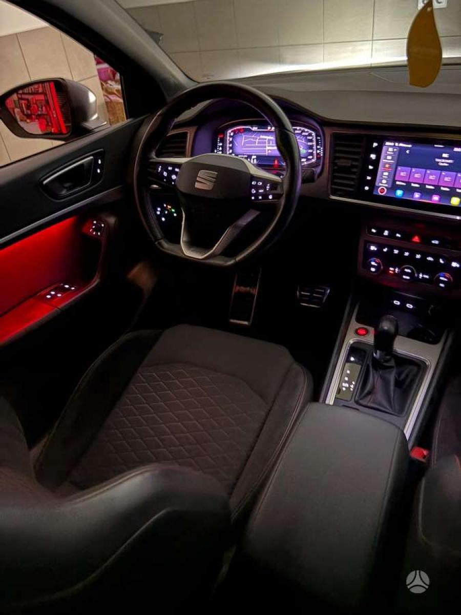 Black SEAT Ateca 2022 in Panevezys, with an engine capacity of 1.50 L and mileage of 188 thousand km for 17450 €, photo 38 on AUTOMOTO.COM.LV
