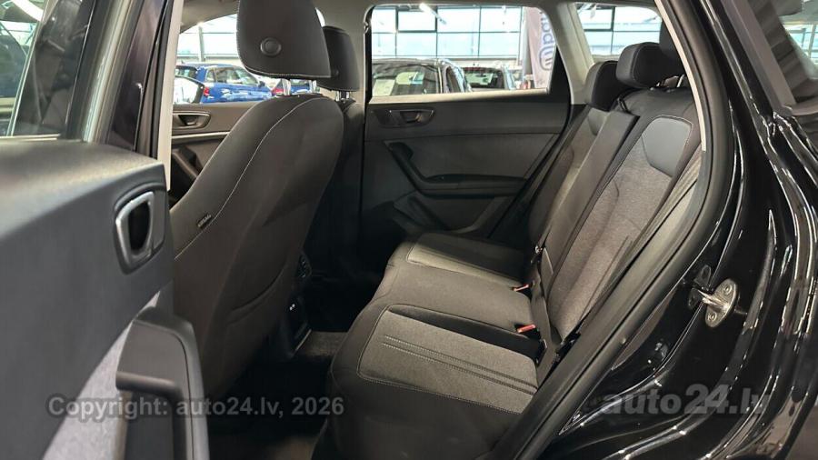 Black SEAT Ateca 2023 in Riga, with an engine capacity of 1.50 L and mileage of 35 thousand km for 22900 €, photo 12 on AUTOMOTO.COM.LV