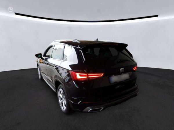 Black SEAT Ateca 2023 in Vilnius, with an engine capacity of 1.50 L and mileage of 100 thousand km for 21660 €, photo 4 on AUTOMOTO.COM.LV