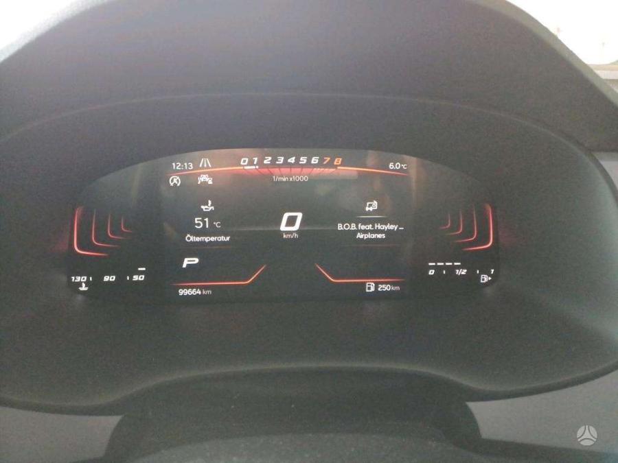 Black SEAT Ateca 2023 in Vilnius, with an engine capacity of 1.50 L and mileage of 100 thousand km for 21660 €, photo 8 on AUTOMOTO.COM.LV