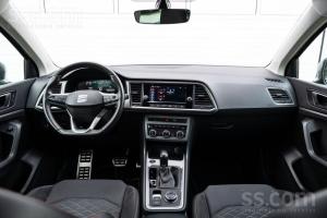 Black SEAT Ateca 2023 in Riga, with an engine capacity of 1.50 L and mileage of 102 thousand km for 20950 €, photo 10 on AUTOMOTO.COM.LV