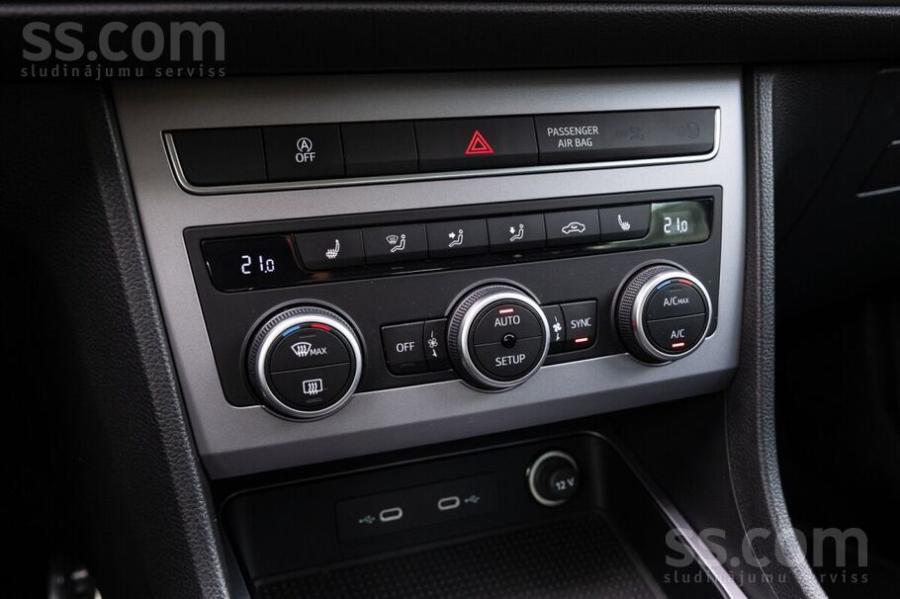 Black SEAT Ateca 2023 in Riga, with an engine capacity of 1.50 L and mileage of 102 thousand km for 20950 €, photo 16 on AUTOMOTO.COM.LV