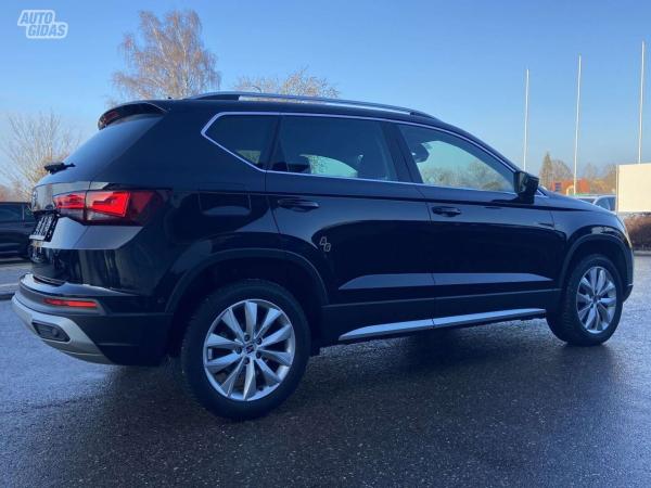 Melns SEAT Ateca 2024 Kauņa, ar dzinēja tilpumu 1.50 L un nobraukumu 13 tūkst. km par 30557 €, foto 5 vietnē AUTOMOTO.COM.LV