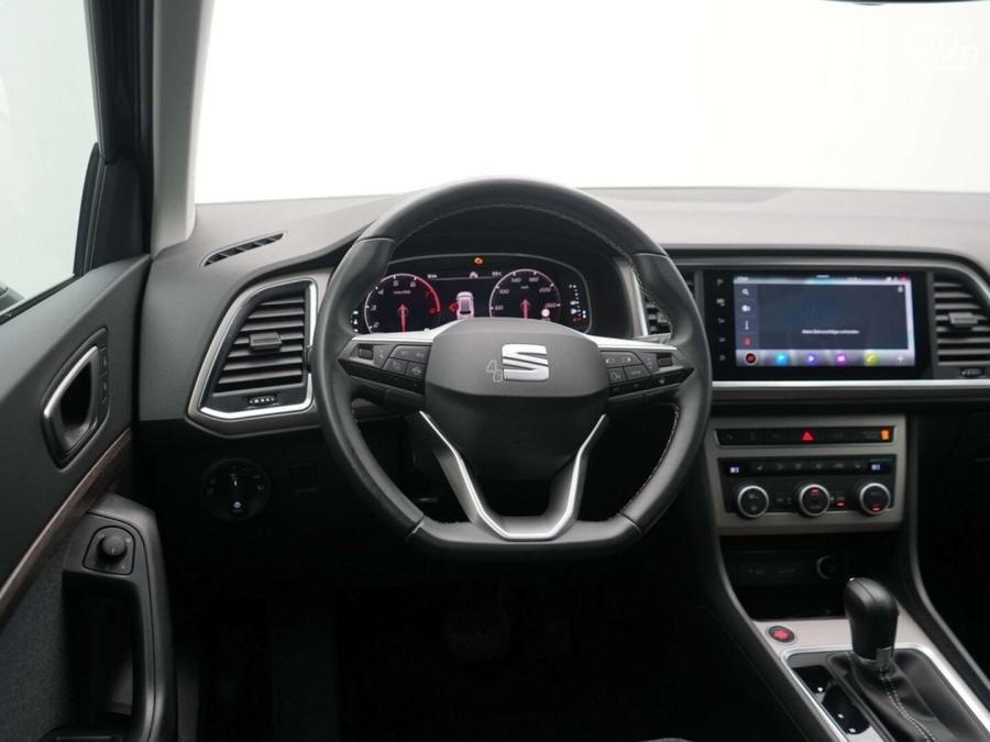 Melns SEAT Ateca 2024 Kauņa, ar dzinēja tilpumu 1.50 L un nobraukumu 25 tūkst. km par 32679 €, foto 5 vietnē AUTOMOTO.COM.LV