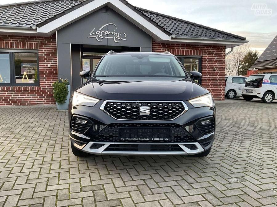 Black SEAT Ateca 2024 in Kaunas, with an engine capacity of 1.50 L and mileage of 19 thousand km for 29658 €, photo 2 on AUTOMOTO.COM.LV