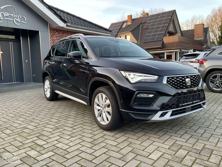Black SEAT Ateca 2024 in Kaunas, with an engine capacity of 1.50 L and mileage of 19 thousand km for 29658 €, photo 3 on AUTOMOTO.COM.LV