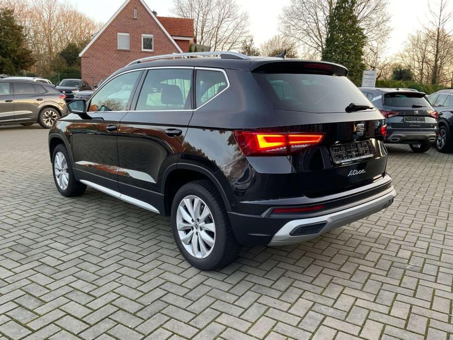 Black SEAT Ateca 2024 in Kaunas, with an engine capacity of 1.50 L and mileage of 19 thousand km for 29658 €, photo 7 on AUTOMOTO.COM.LV
