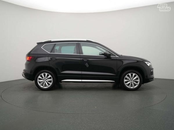 Black SEAT Ateca 2024 in Kaunas, with an engine capacity of 1.50 L and mileage of 12 thousand km for 32576 €, photo 3 on AUTOMOTO.COM.LV