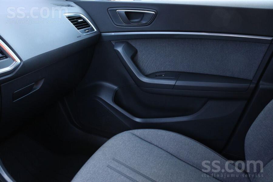 Melns SEAT Ateca 2024 Rīga, ar dzinēja tilpumu 1.50 L un nobraukumu 34 tūkst. km par 24490 €, foto 21 vietnē AUTOMOTO.COM.LV
