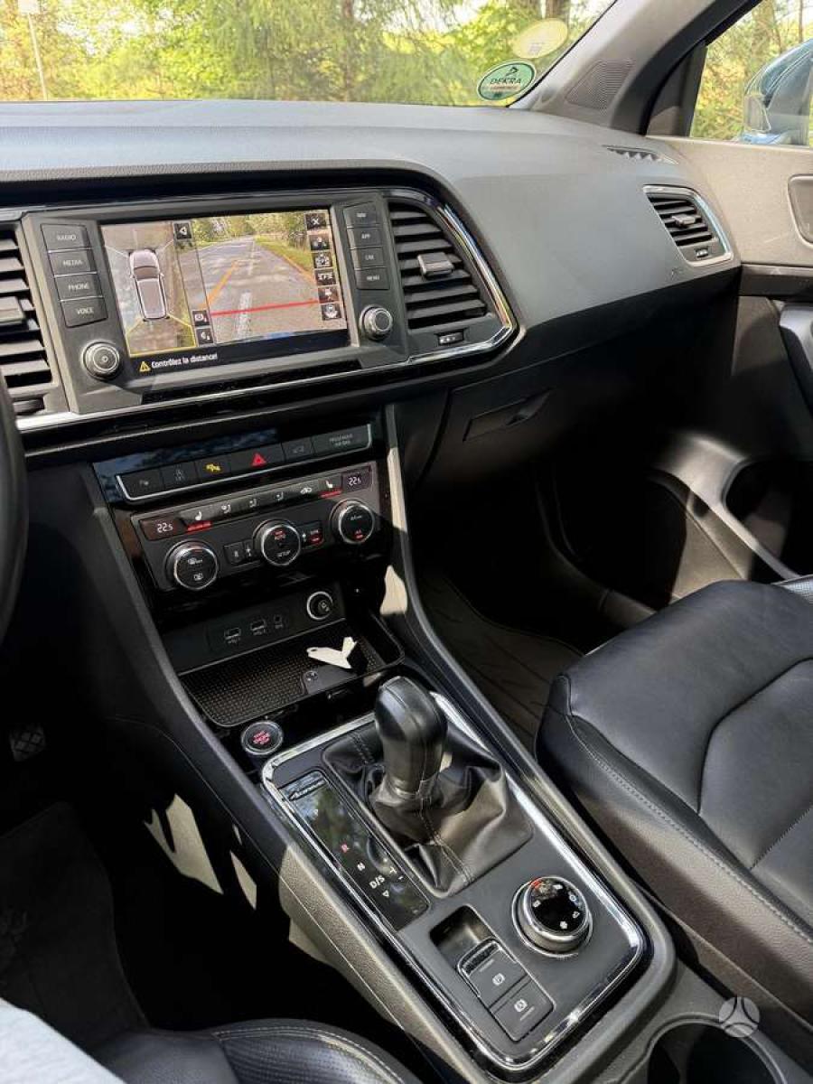 Blue SEAT Ateca 2017 in Taurage, with an engine capacity of 1.97 L and mileage of 243 thousand km for 13500 €, photo 11 on AUTOMOTO.COM.LV