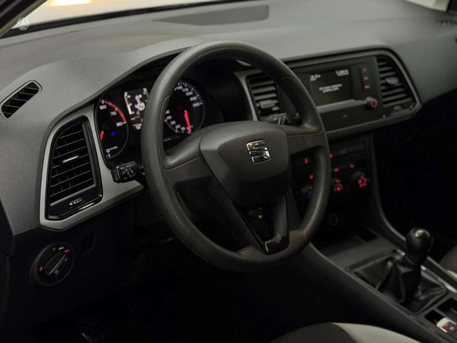 Blue SEAT Ateca 2018 in Vilnius, with an engine capacity of 1.00 L and mileage of 217 thousand km for 9550 €, photo 10 on AUTOMOTO.COM.LV