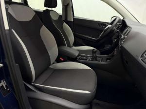 Blue SEAT Ateca 2018 in Vilnius, with an engine capacity of 1.00 L and mileage of 217 thousand km for 9550 €, photo 15 on AUTOMOTO.COM.LV