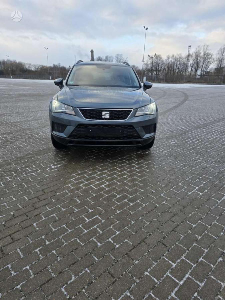 Blue SEAT Ateca 2019 in Marijampole, with an engine capacity of 1.00 L and mileage of 96 thousand km for 10650 €, photo 4 on AUTOMOTO.COM.LV
