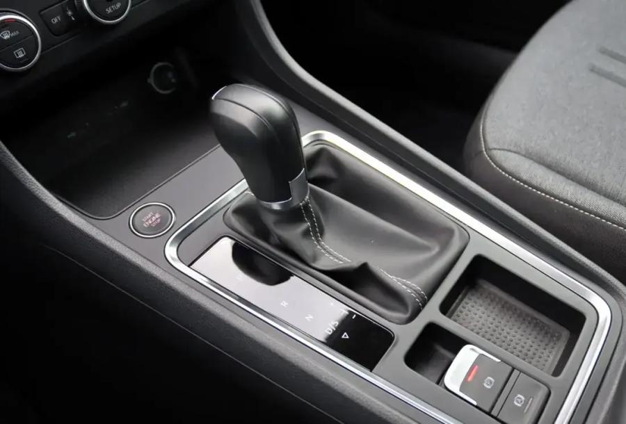 Zils SEAT Ateca 2022 Rīga, ar dzinēja tilpumu 1.50 L un nobraukumu 37 tūkst. km par 20990 €, foto 9 vietnē AUTOMOTO.COM.LV
