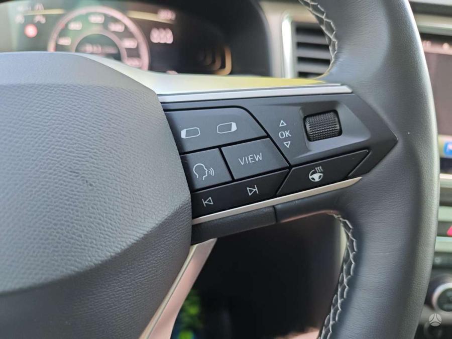 Blue SEAT Ateca 2023 in Kaunas, with an engine capacity of 1.97 L and mileage of 150 thousand km for 18822 €, photo 6 on AUTOMOTO.COM.LV
