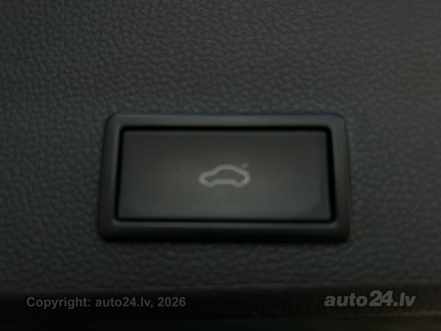 Blue SEAT Ateca 2021 in Parnu, with an engine capacity of 2.00 L and mileage of 117 thousand km for 19900 €, photo 21 on AUTOMOTO.COM.LV