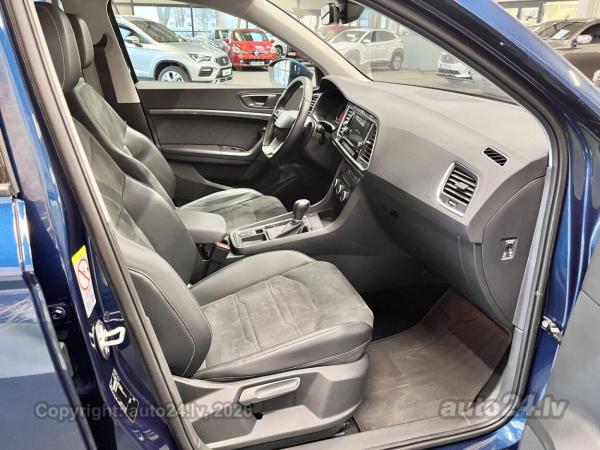 Zils SEAT Ateca 2022 Tallina, ar dzinēja tilpumu 1.50 L un nobraukumu 49 tūkst. km par 21900 €, foto 6 vietnē AUTOMOTO.COM.LV