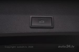 Zils SEAT Ateca 2022 Tallina, ar dzinēja tilpumu 1.50 L un nobraukumu 58 tūkst. km par 19990 €, foto 13 vietnē AUTOMOTO.COM.LV