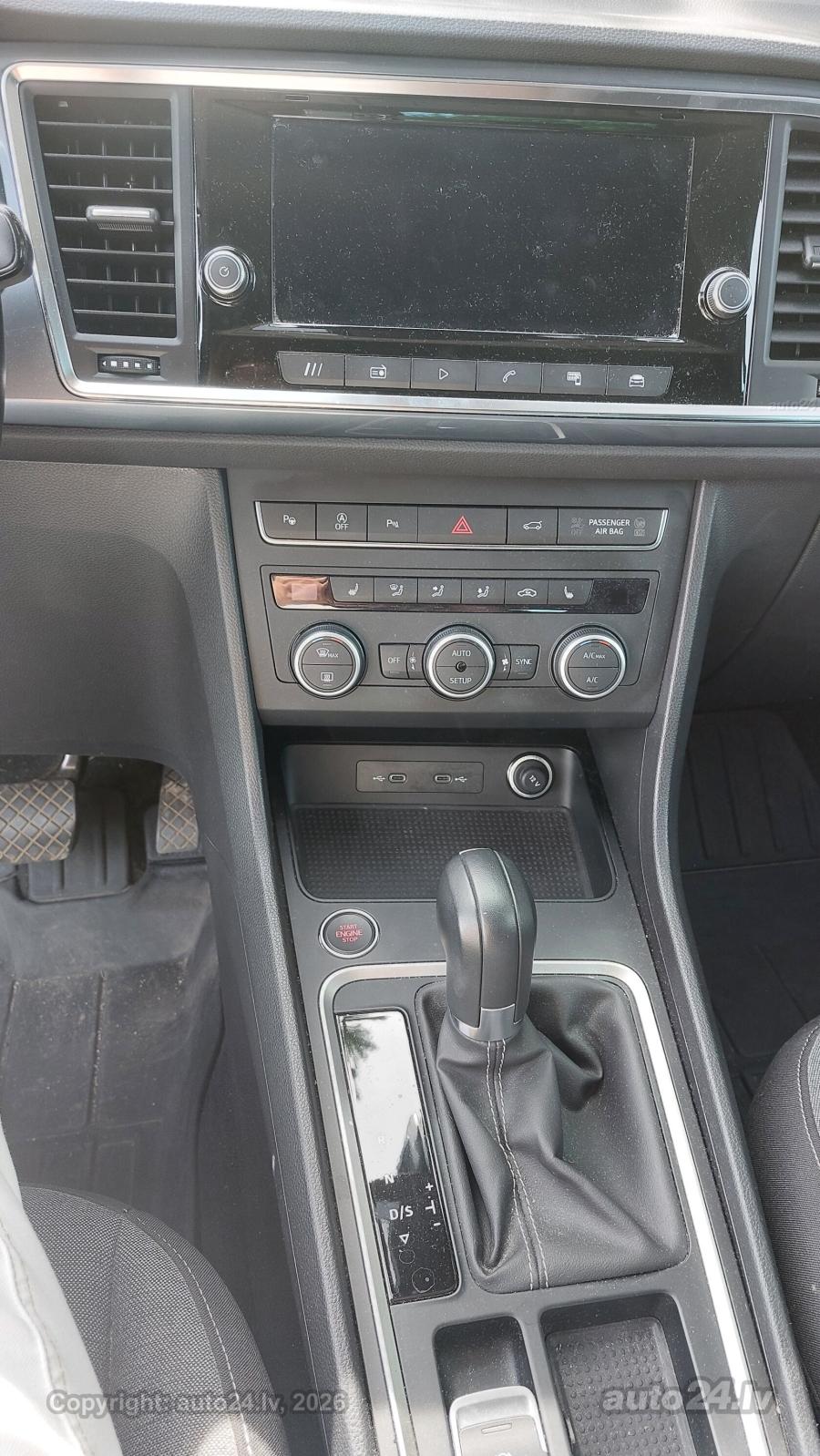 Zils SEAT Ateca 2024 Tallina, ar dzinēja tilpumu 2.00 L un nobraukumu 29 tūkst. km par 27700 €, foto 7 vietnē AUTOMOTO.COM.LV
