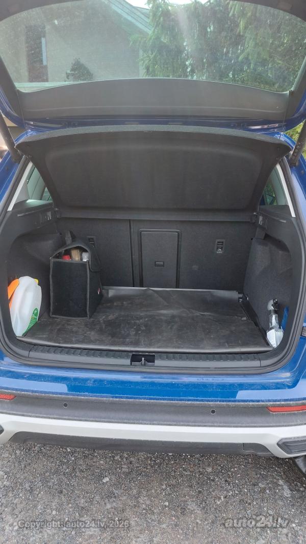 Zils SEAT Ateca 2024 Tallina, ar dzinēja tilpumu 2.00 L un nobraukumu 29 tūkst. km par 27700 €, foto 7 vietnē AUTOMOTO.COM.LV