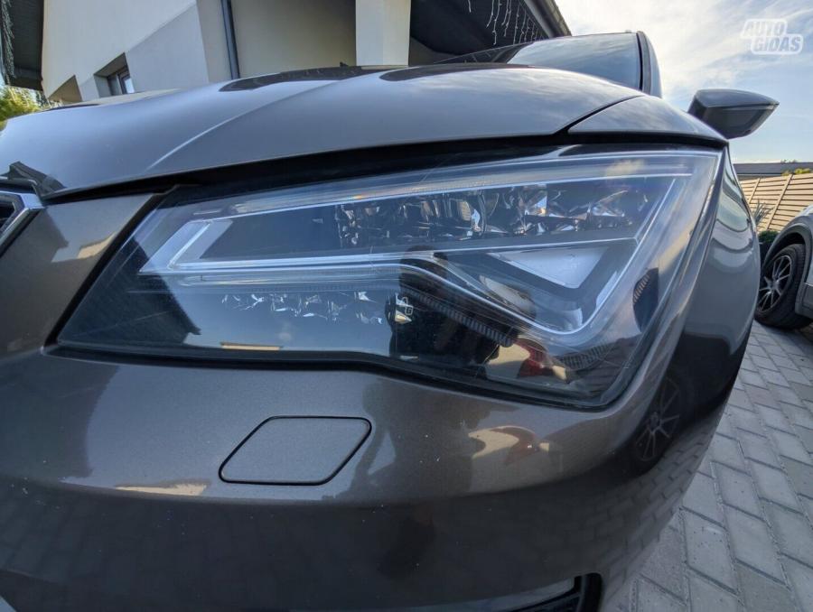 Brūns SEAT Ateca 2017 Viļņa, ar dzinēja tilpumu 2.00 L un nobraukumu 200 tūkst. km par 15000 €, foto 10 vietnē AUTOMOTO.COM.LV