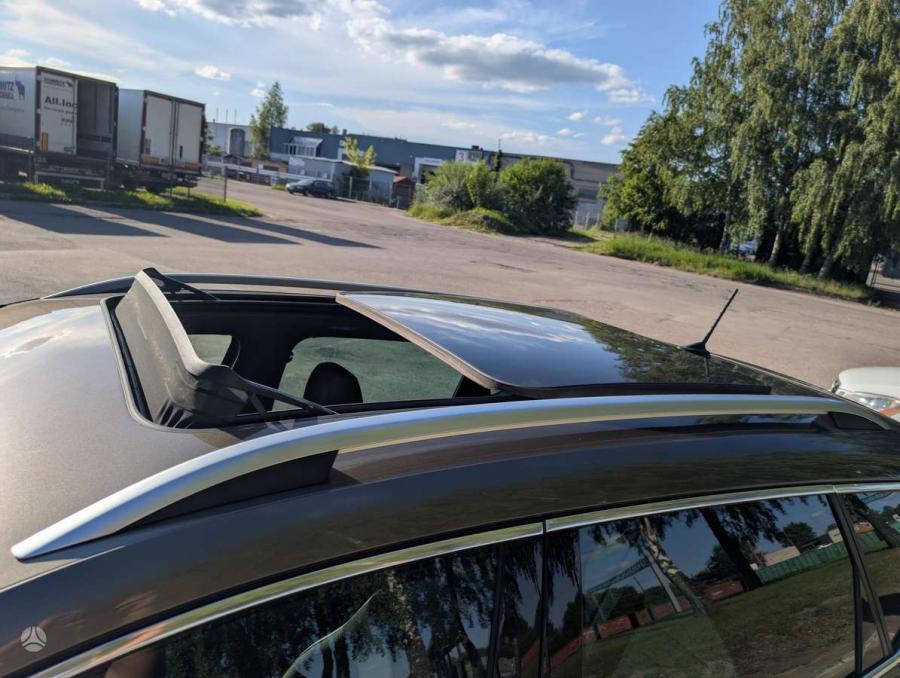 Brown SEAT Ateca 2017 in Vilnius, with an engine capacity of 1.97 L and mileage of 200 thousand km for 14500 €, photo 8 on AUTOMOTO.COM.LV
