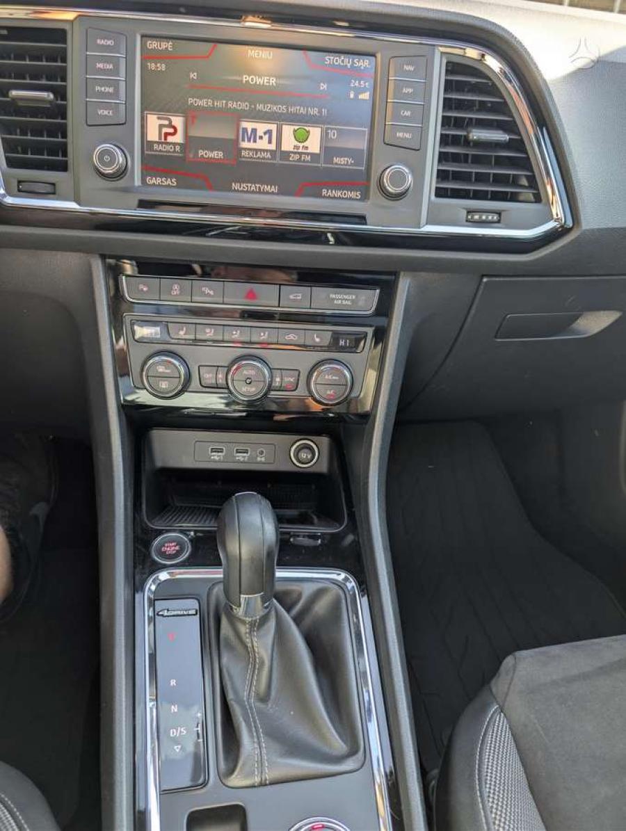 Brown SEAT Ateca 2017 in Vilnius, with an engine capacity of 1.97 L and mileage of 200 thousand km for 14500 €, photo 14 on AUTOMOTO.COM.LV