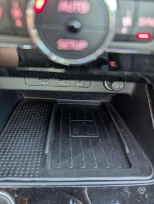 Brown SEAT Ateca 2017 in Vilnius, with an engine capacity of 1.97 L and mileage of 200 thousand km for 14500 €, photo 17 on AUTOMOTO.COM.LV