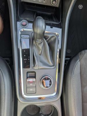Brown SEAT Ateca 2017 in Vilnius, with an engine capacity of 1.97 L and mileage of 200 thousand km for 14500 €, photo 18 on AUTOMOTO.COM.LV