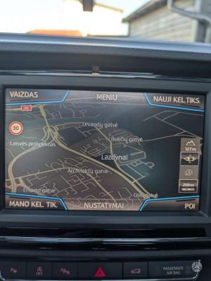 Brown SEAT Ateca 2017 in Vilnius, with an engine capacity of 1.97 L and mileage of 200 thousand km for 14500 €, photo 26 on AUTOMOTO.COM.LV