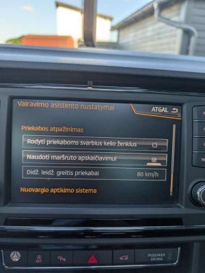 Brown SEAT Ateca 2017 in Vilnius, with an engine capacity of 1.97 L and mileage of 200 thousand km for 14500 €, photo 28 on AUTOMOTO.COM.LV