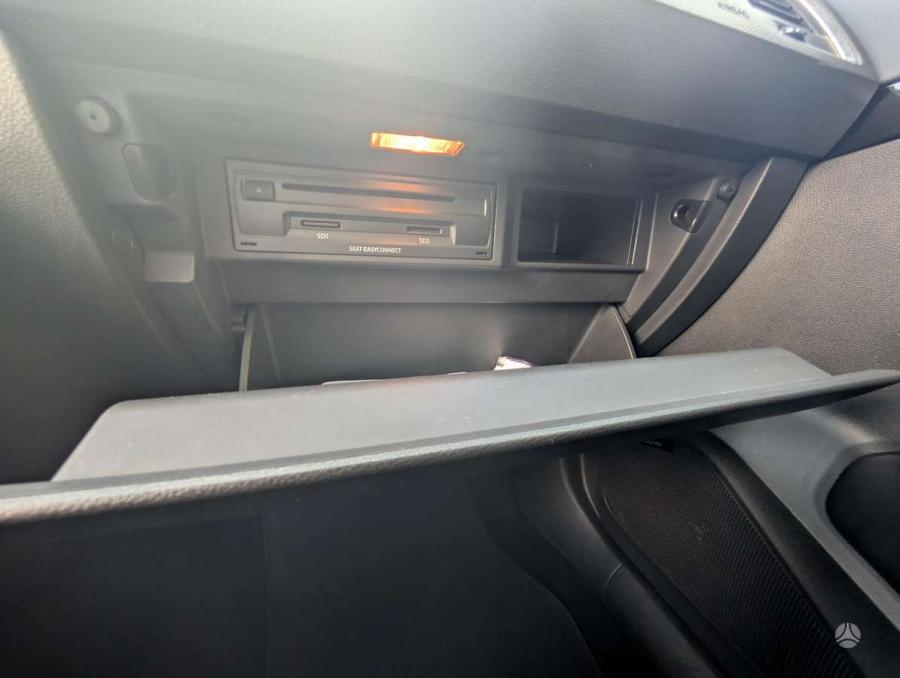 Brown SEAT Ateca 2017 in Vilnius, with an engine capacity of 1.97 L and mileage of 200 thousand km for 14500 €, photo 32 on AUTOMOTO.COM.LV