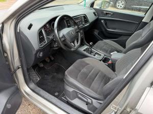 Brown SEAT Ateca 2017 in Raseiniai, with an engine capacity of 1.60 L and mileage of 303 thousand km for 9300 €, photo 10 on AUTOMOTO.COM.LV