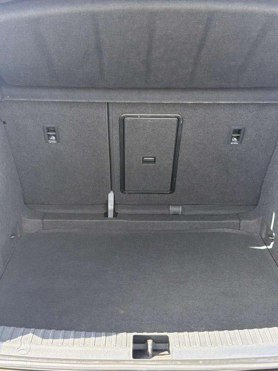 Brown SEAT Ateca 2017 in Taurage, with an engine capacity of 1.40 L and mileage of 166 thousand km for 12900 €, photo 14 on AUTOMOTO.COM.LV